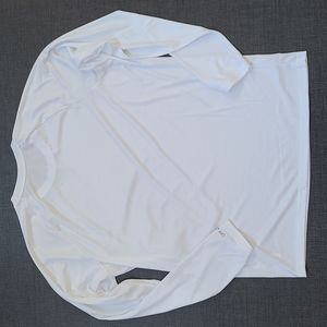 Nike | Shirts | Nike Mens Essential Long Sleeve Hydro Rash Guard | Poshmark